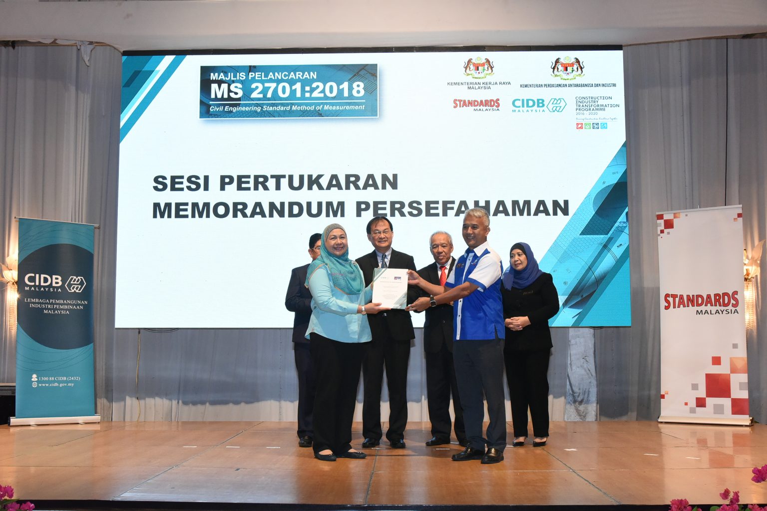Majlis Pelancaran MS 2701:2018 Civil Engineering Standard Method of ...