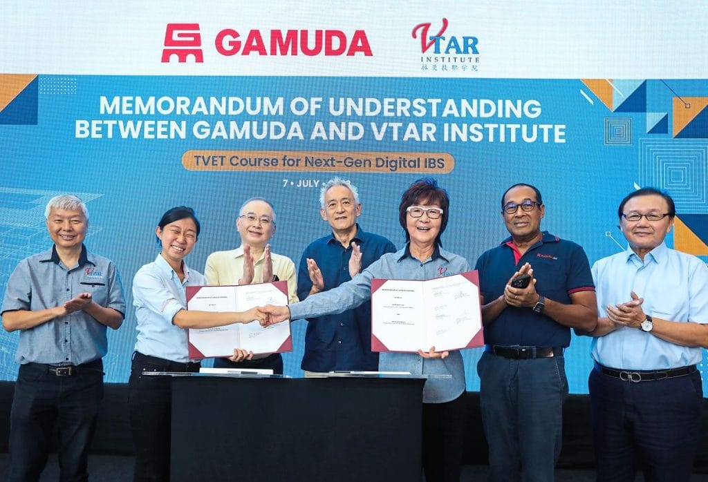 Gamuda Meterai MOU untuk Menyampaikan Kursus TVET IBS Digital | CIDB HQ